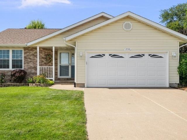 2726 Linwood Ct Unit 2726, Davenport, IA 52806