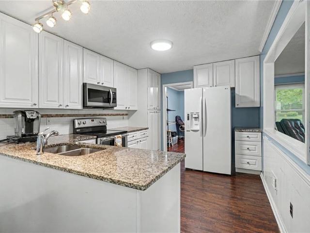 2726 Raven Wood Drive