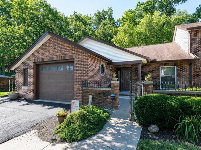 2726 S McCartney Ln, Bloomington, IN 47401