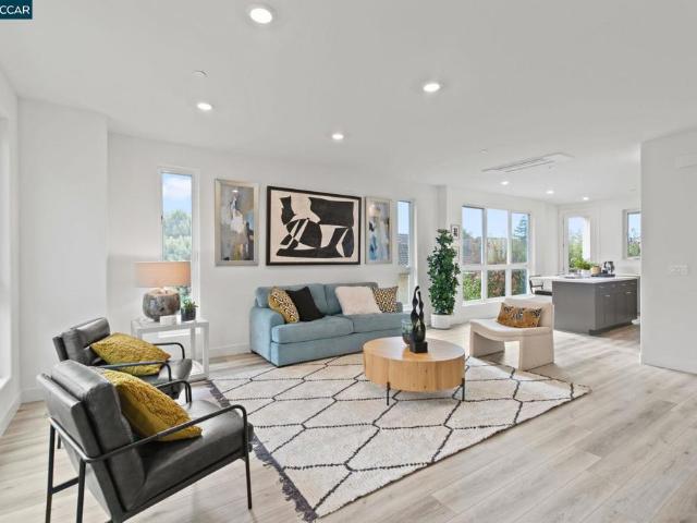 27277 Cosmo Ct