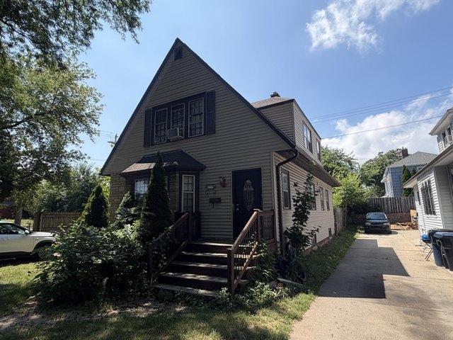 2727 N 56th St Unit 2727A, Milwaukee, WI 53210