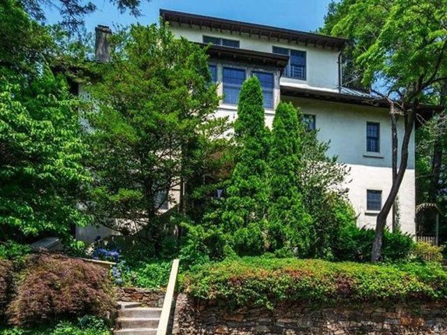 2727 Netherland Ave, Bronx, NY 10463