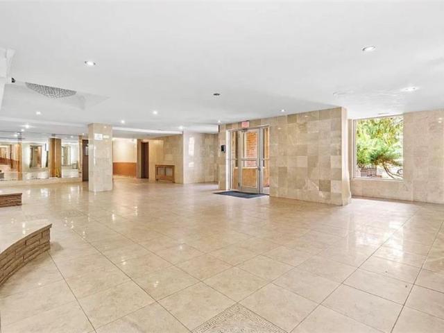 2727 Ocean Parkway # B30
