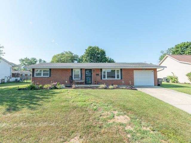2727 Orchard Ln, Columbus, IN 47201