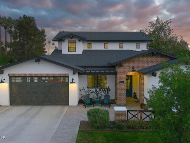 2727 E Turney Ave, Phoenix, AZ 85016