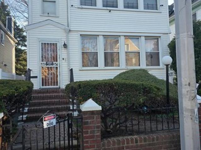 2727 Gillmore St, East Elmhurst, NY 11369