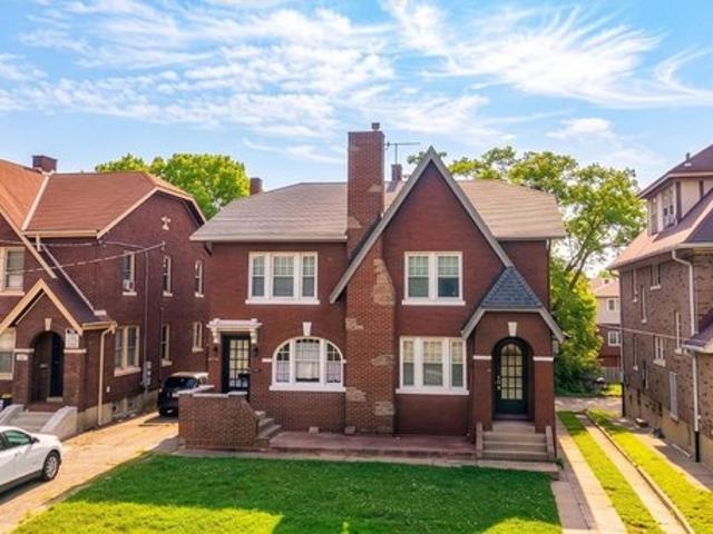 2727 Stratford Ave, Cincinnati, OH 45220