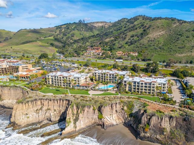 2727 Shell Beach Rd, Unit 219, Pismo Beach, CA 93449 | MLS #SC25216 | Compass