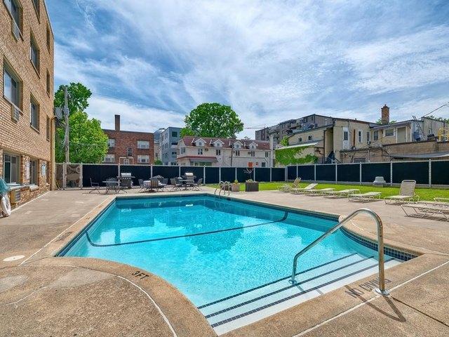 2727 W 43rd St Apt 409, Minneapolis, MN 55410
