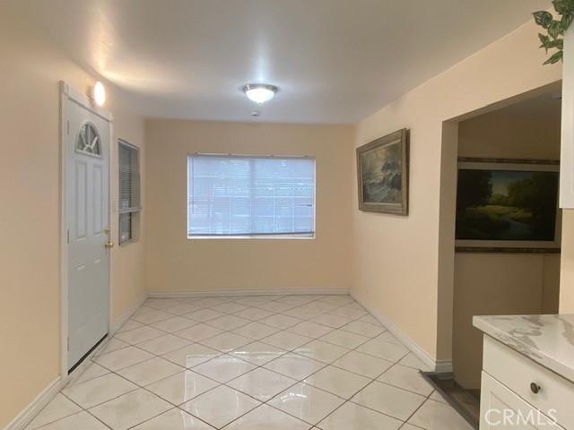 2728 Mayfield B