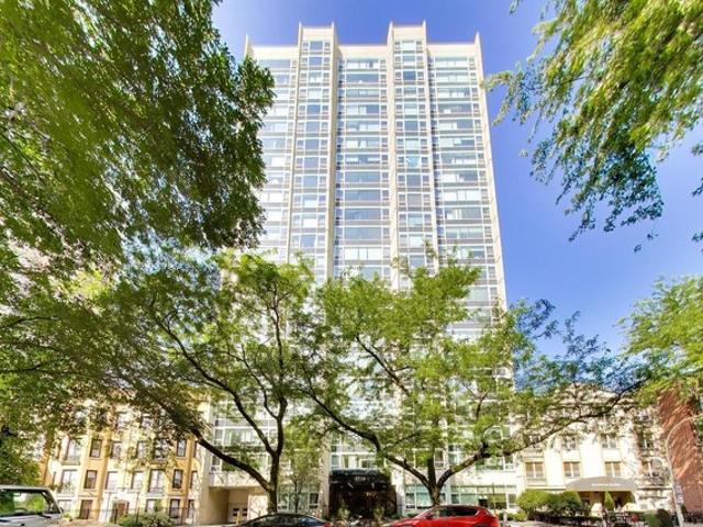 2728 N Hampden Ct Apt 2001, Chicago, IL 60614