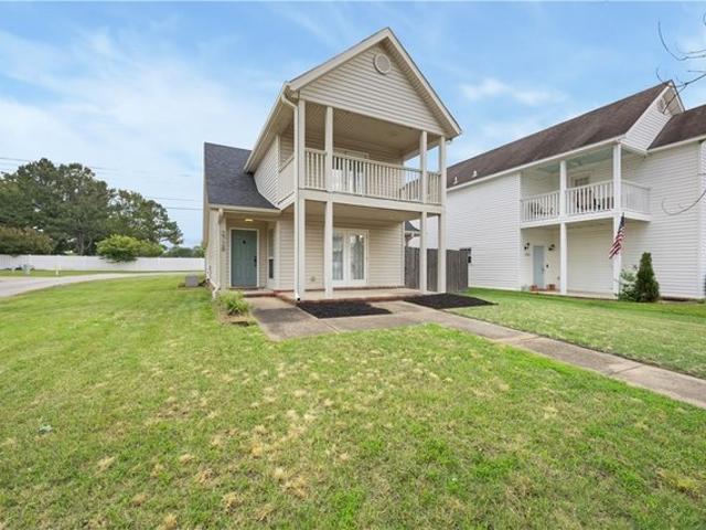 2728 N Westminster Dr, Fayetteville, AR 72704