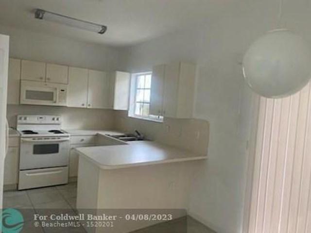 2728 NE 3rd Ct #101, Homestead, FL 33033