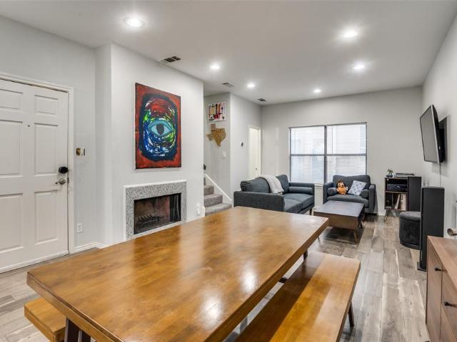 2728 Reagan Street # 202