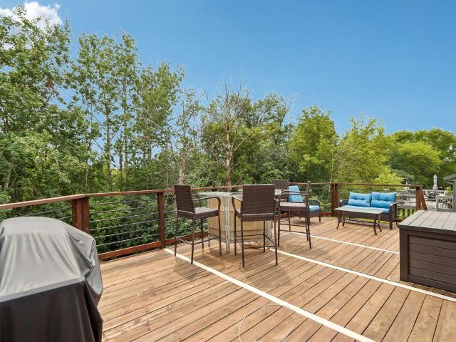 2729 Brighton Dr