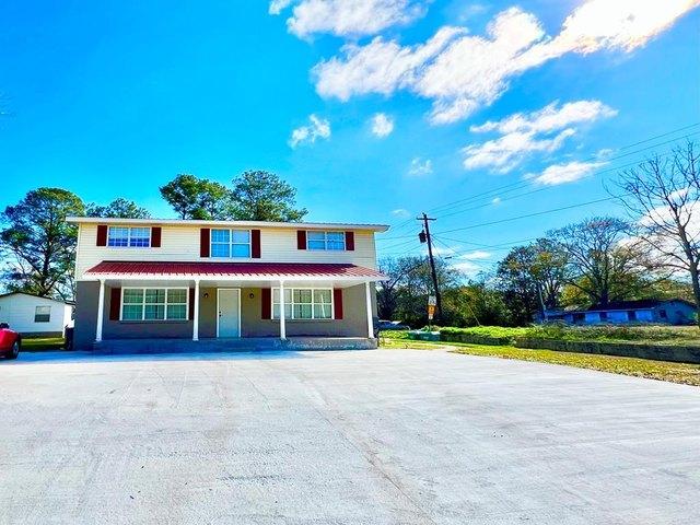 2729 Central Ave S, Tifton, GA 31794
