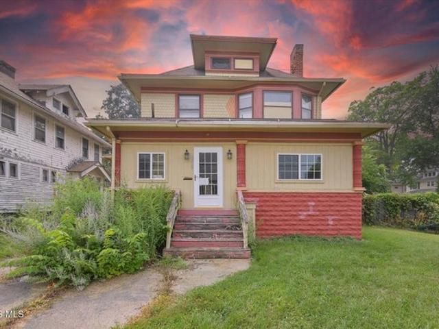 2729 Fulton St, Toledo, OH 43610