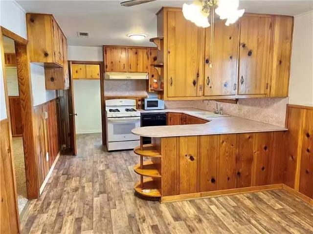 2729 Gurley Avenue, Waco, TX 76711