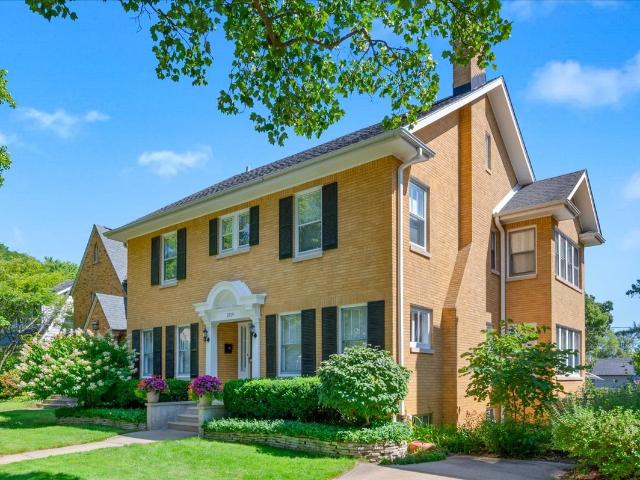 2729 Lawndale Ave, Evanston, IL 60201 | Compass