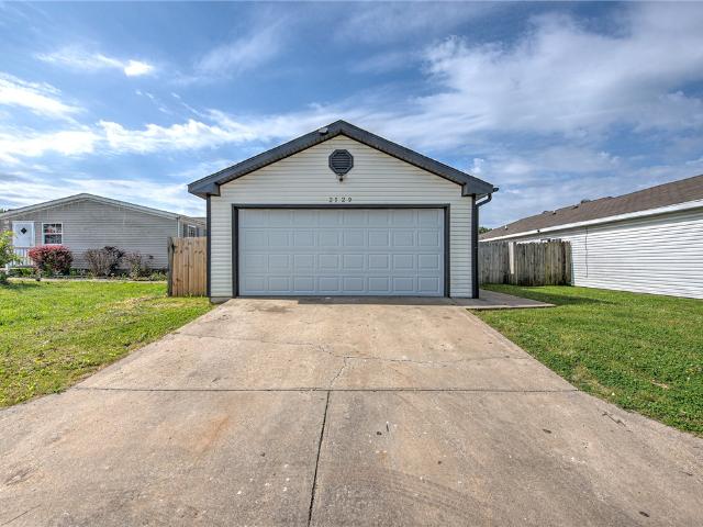 2729 Lenox Court