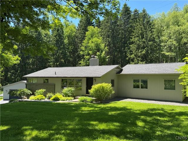 2729 W Hill Rd