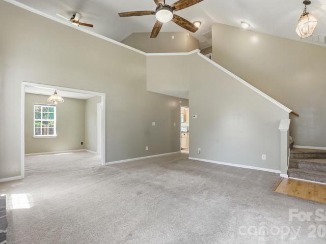 2729 Waycross Drive