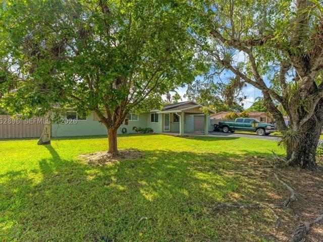 27205 SW 162nd Ct, Homestead, FL 33031