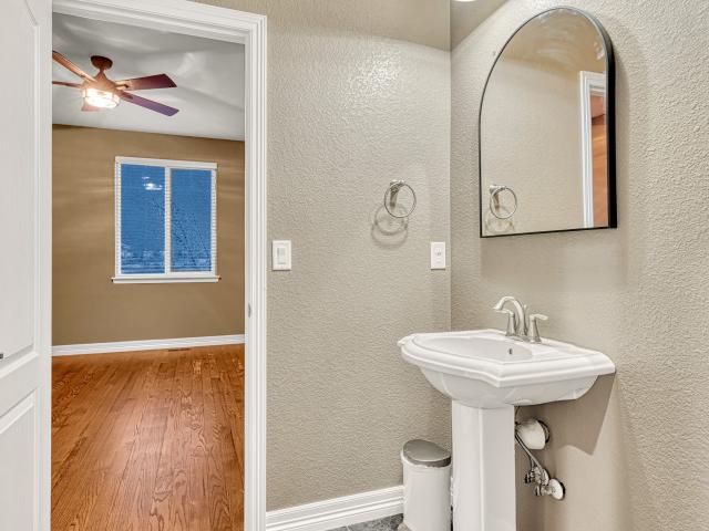 27208 E Jamison Pl, Aurora, CO 80016 | MLS #9581