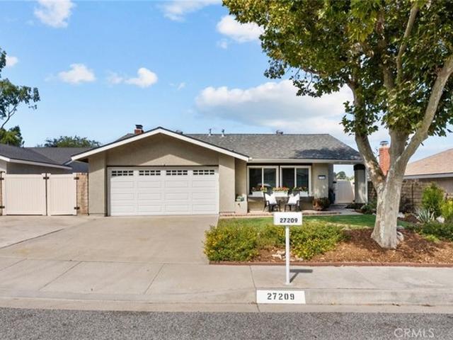 27209 Corry Pl, Saugus, CA 91350