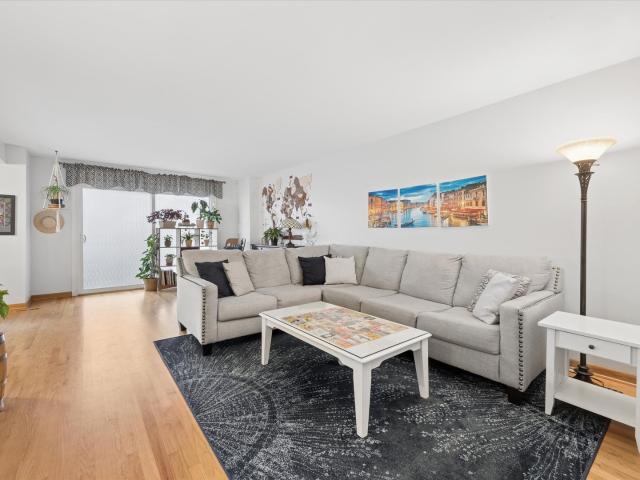 2720 Mitchell Drive # 4