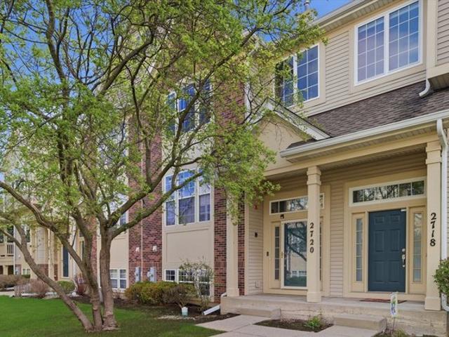2720 N Greenwood Ave, Arlington Heights, IL 60004