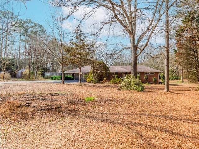 2720 New MacLand Rd, Powder Springs, GA 30127 | MLS #7701