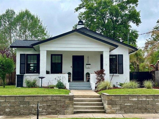 2720 Fieldston Ln, Jacksonville, FL 32207