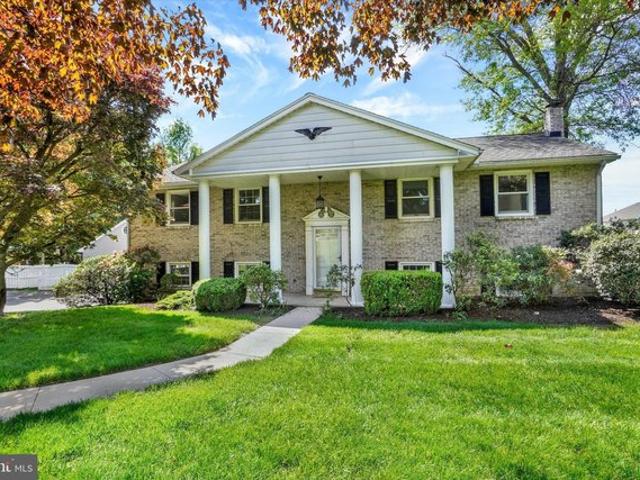 2720 Freysville Rd, Red Lion, PA 17356