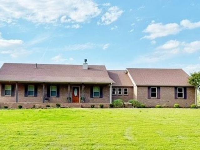 2720 Greensboro Rd, Jonesboro, AR 72405