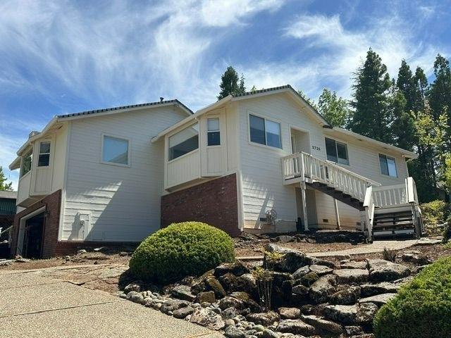 2720 Sandhurst Dr, Cameron Park, CA 95682