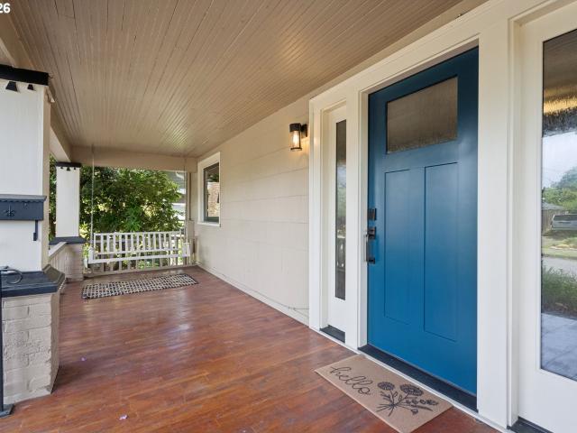 2720 SE 66TH AVE