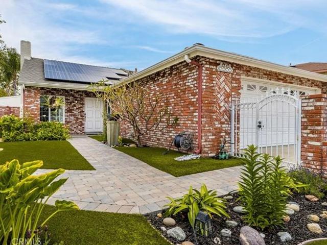 27211 Eastridge Dr, Lake Forest, CA 92630