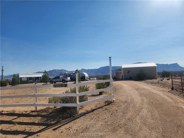 27212 N Driftwood Dr, Meadview, AZ 86444