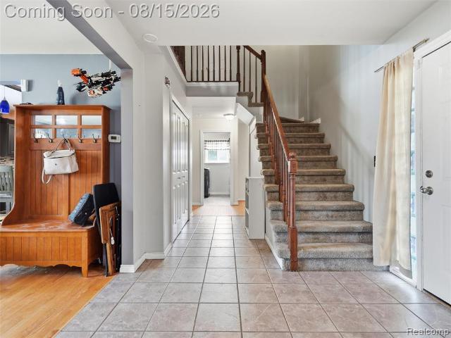 27215 Eagle Court