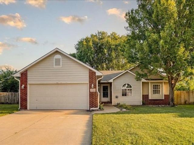 2721 N Stoney Point Ct, Wichita, KS 67205