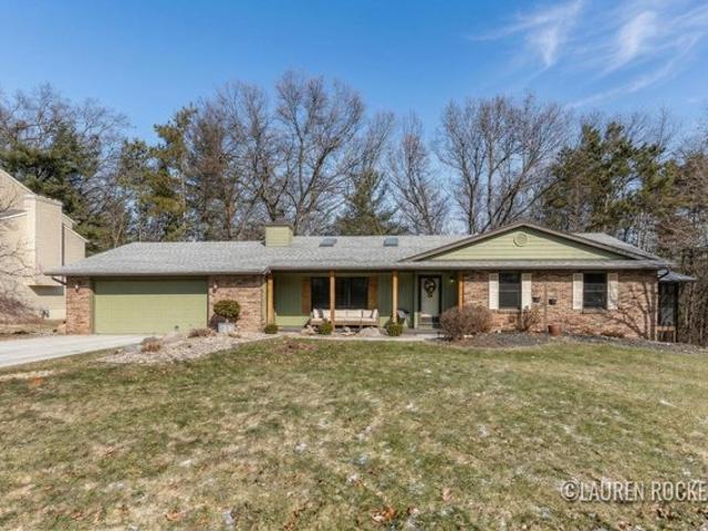 2721 Olderidge Ct NE, Grand Rapids, MI 49525