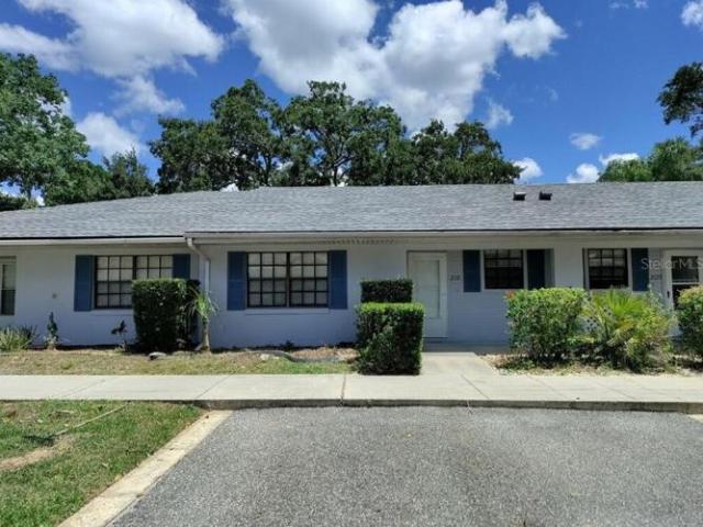 2721 Beacon St 2721, Eustis, FL