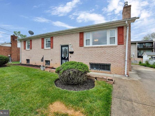 2721 Boones Lane