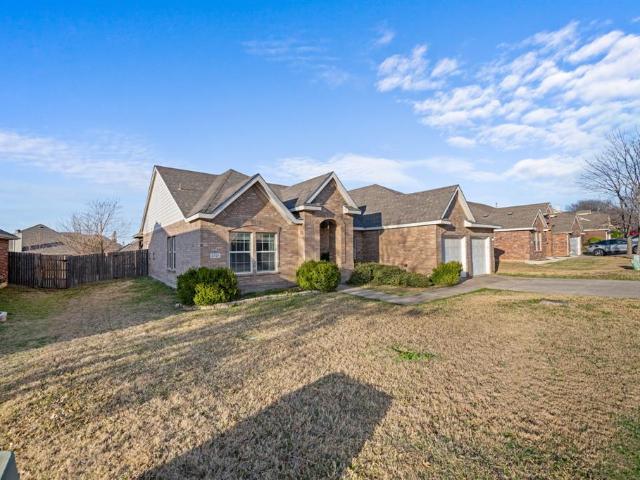 2721 Clubhouse Drive