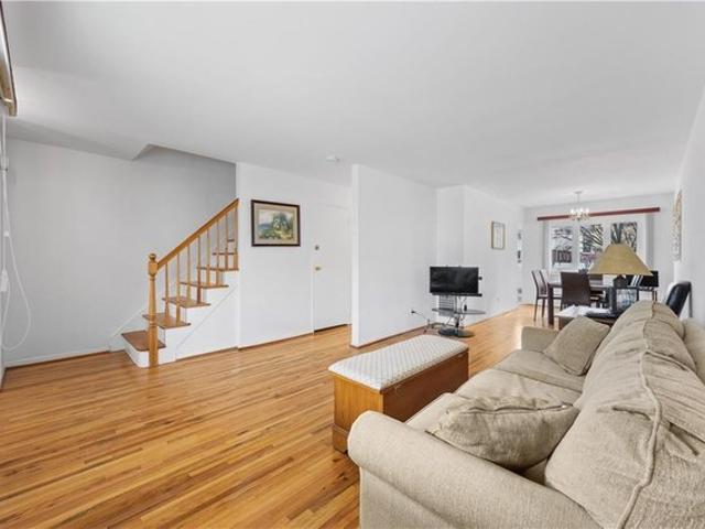 2721 E 64th St, Brooklyn, NY 11234