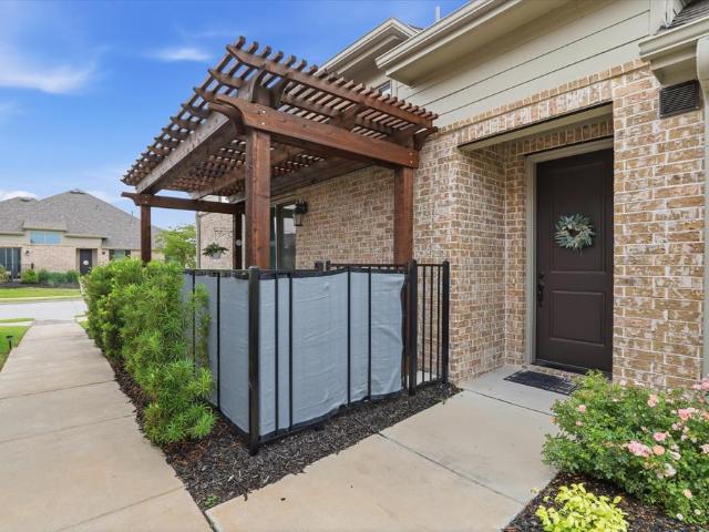 2721 Garden Gate Lane