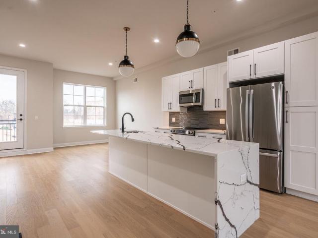 2721 Lorraine Court