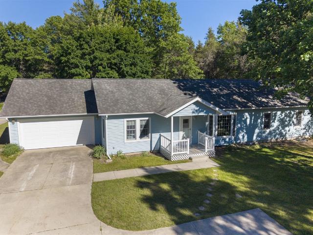 2721 Red Apple Road