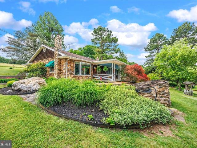 2721 Robert Arthur Road